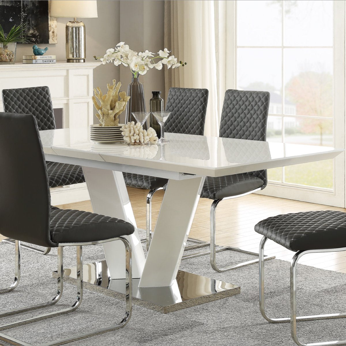 Dining Room Furniture in Sacramento — Expo Furniture Gallery